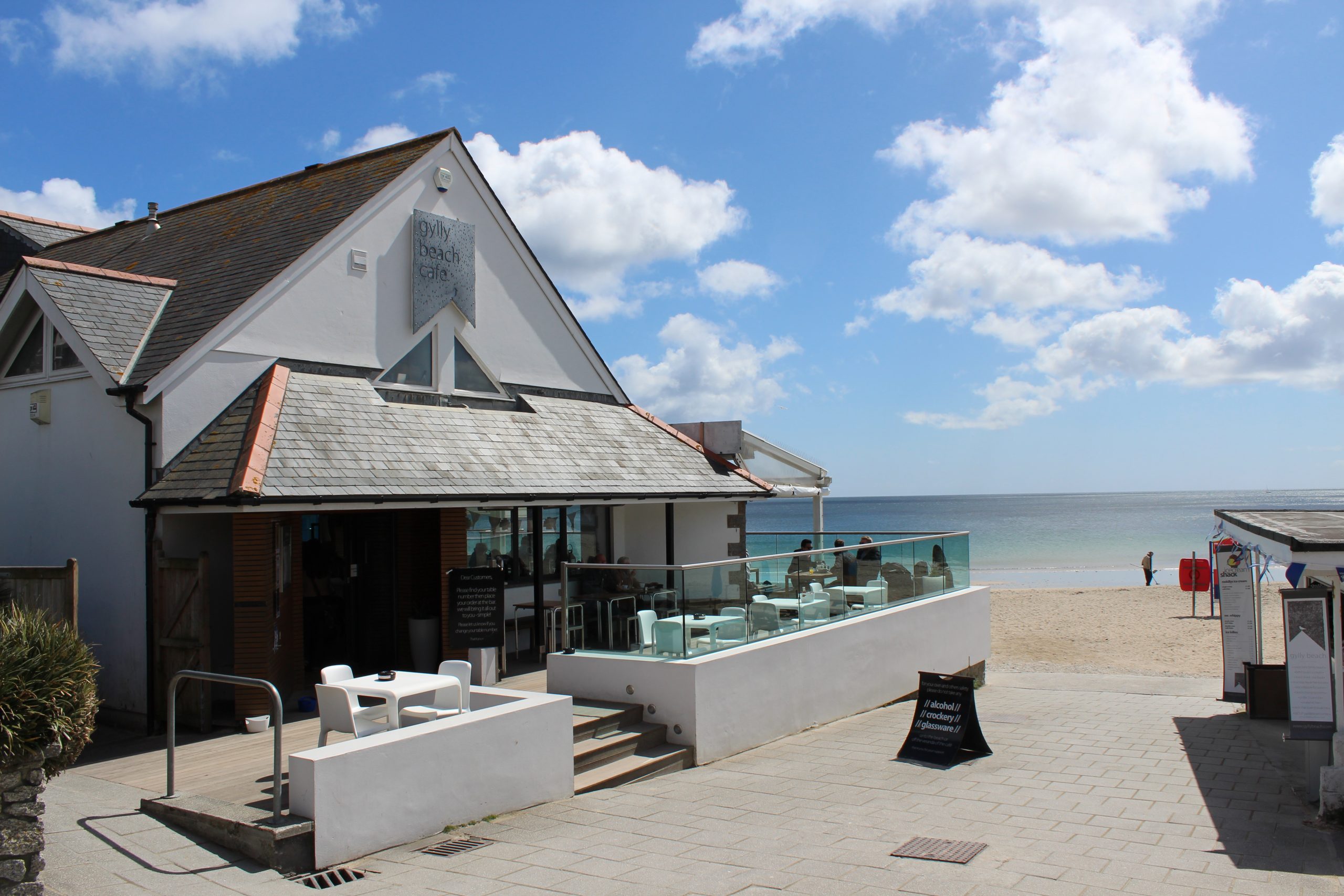 Eating out - Harbour's Reach